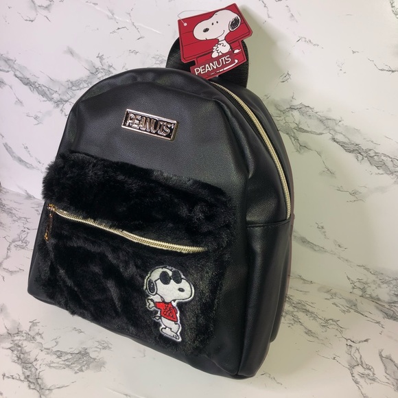 Bioworld | Bags | Nwt Bioworld Peanuts Snoopy Joe Cool Black Faux Fur ...